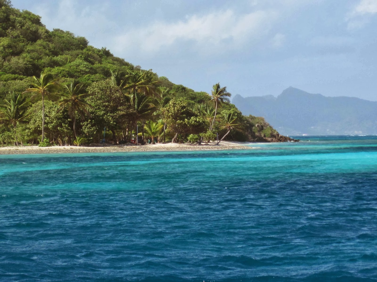 Vomo: Les Grenadines - 3 au 30 novembre 2013