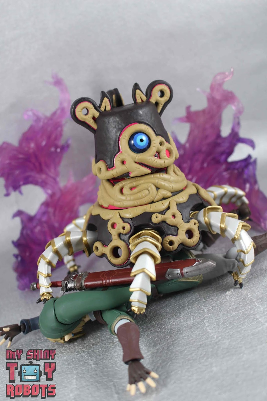 My Shiny Toy Robots: Toybox REVIEW: Nendoroid Guardian
