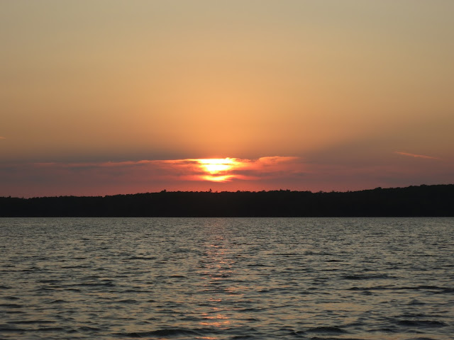 Retirement 2.0: Sunset Cruise on Lake Medora