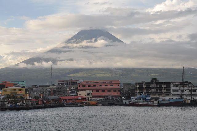 Ranger Cabunzky's Blog: NPA rebels in extortion activities die in Albay ...