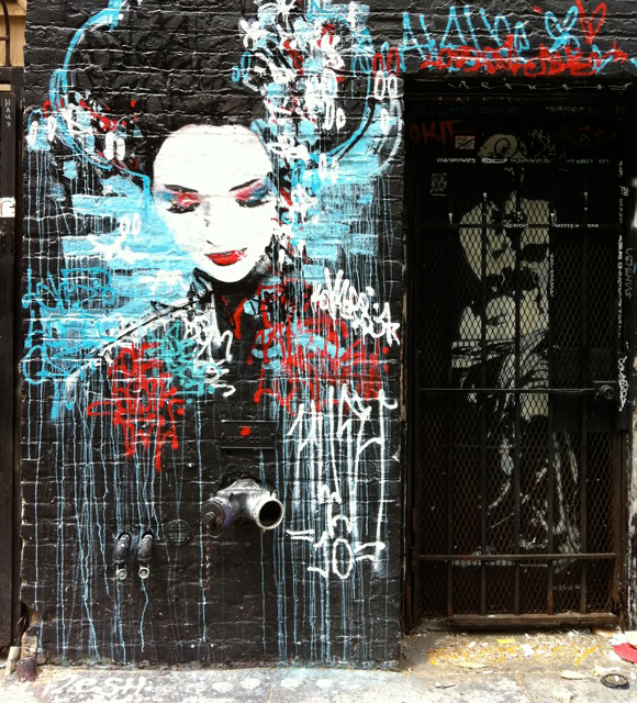 Hush – Street Art Oriente-Occidente | nUvegante