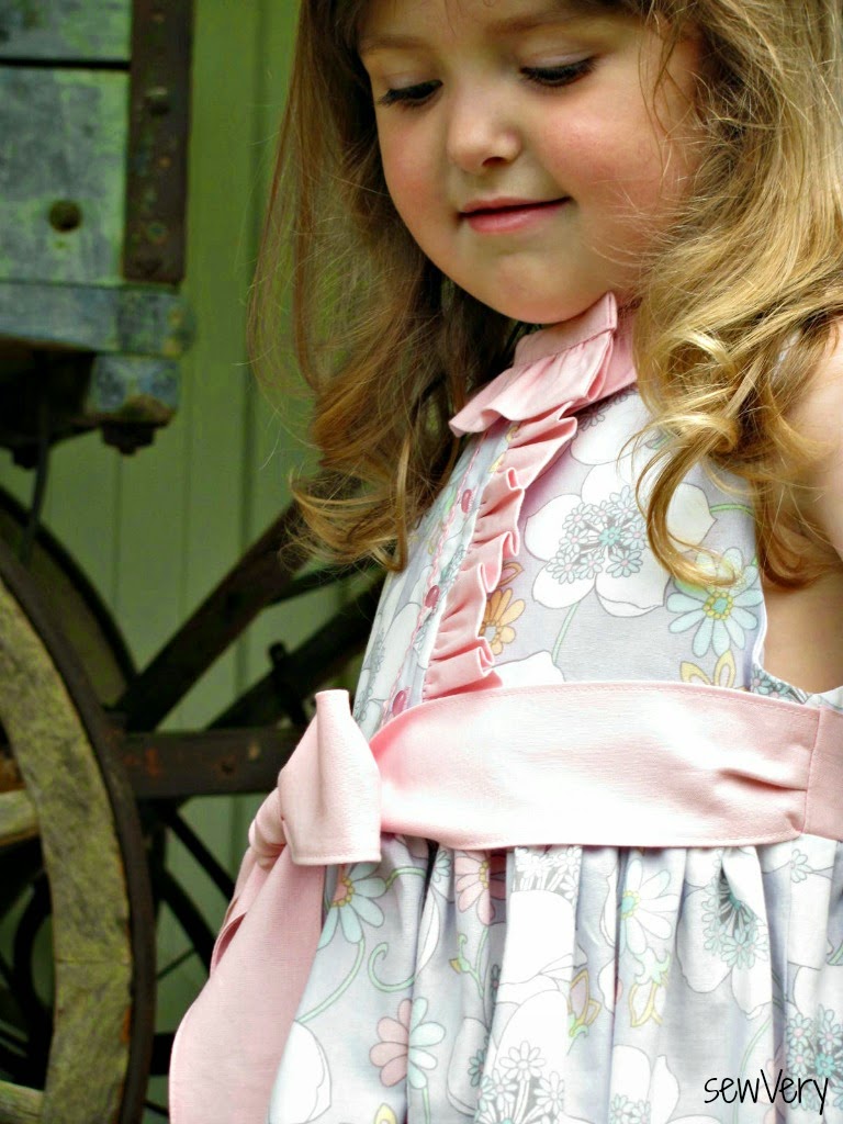 sewVery: The Cottage Mama Pattern Tour: Miss Matilda Dress