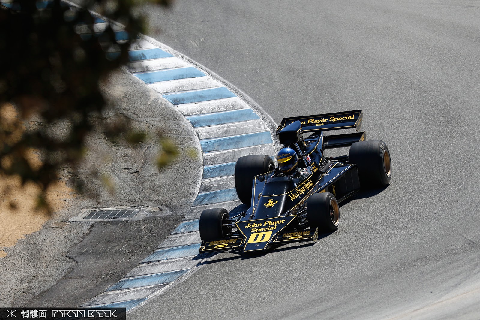 Beck Kustoms | Aaron Beck: 70s F1 at the Corkscrew