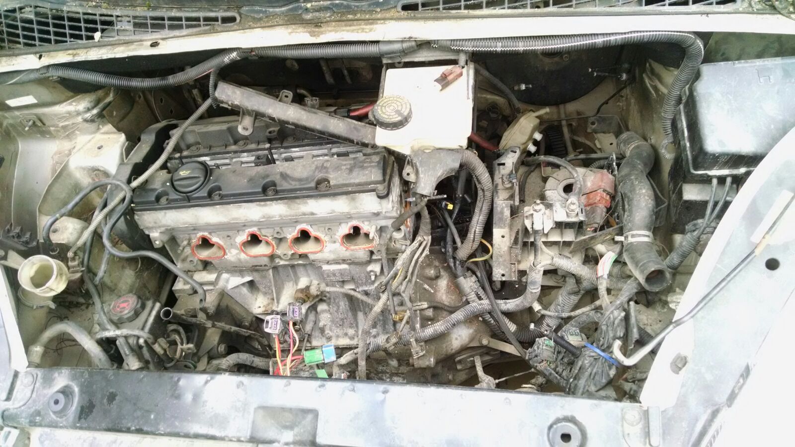 citroen xsara picasso 2.0 16v: Motor xsara picasso 2.0 16v