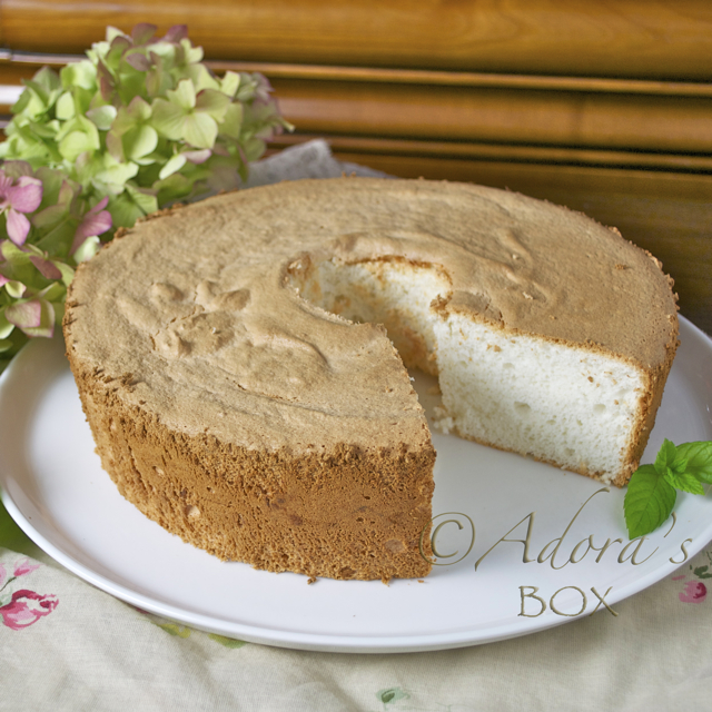 Adora's Box: ANGEL FOOD CAKE