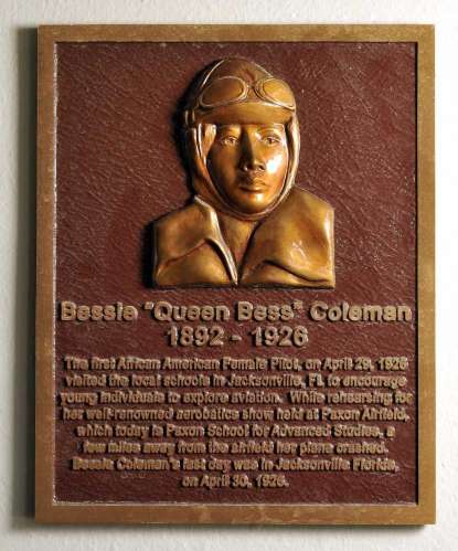 Blog de Arinda: EL 26 DE ENERO DE 1892 NACÍA ELIZABETH "BESSIE" COLEMAN