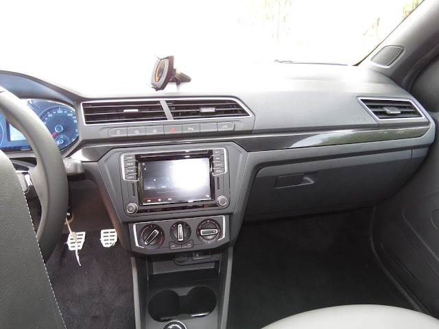 VW Saveiro Cross Cabine Dupla 2017: vídeo, consumo, teste