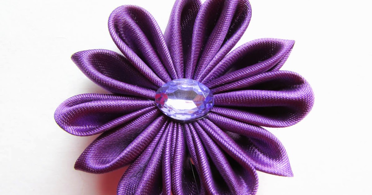 Purple Nicole`s Handmade: Brose flori elegante handmade