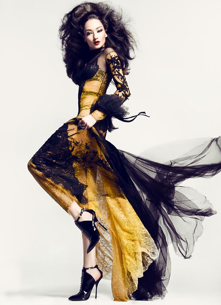 Yellow and black sumptuous dress | Luvtolook | Virtual Styling