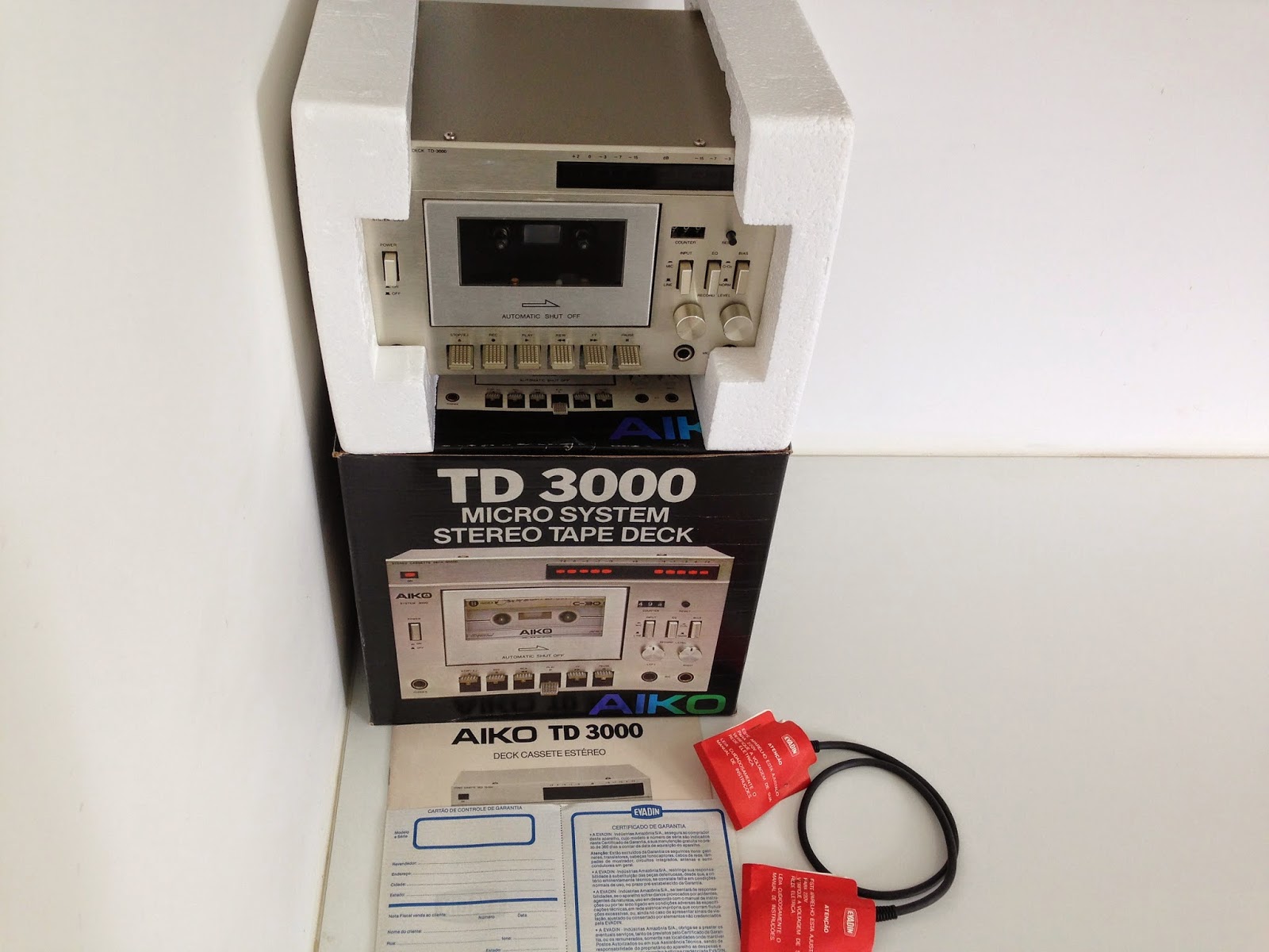 Página do Tempo/Janela do Tempo: Micro System Aiko S 3000 - Novo Exemplar