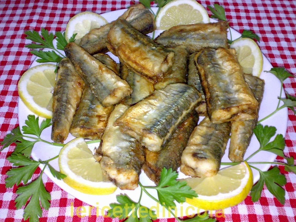 vento siracusano: RICETTA SICILIANA - aguglie fritte