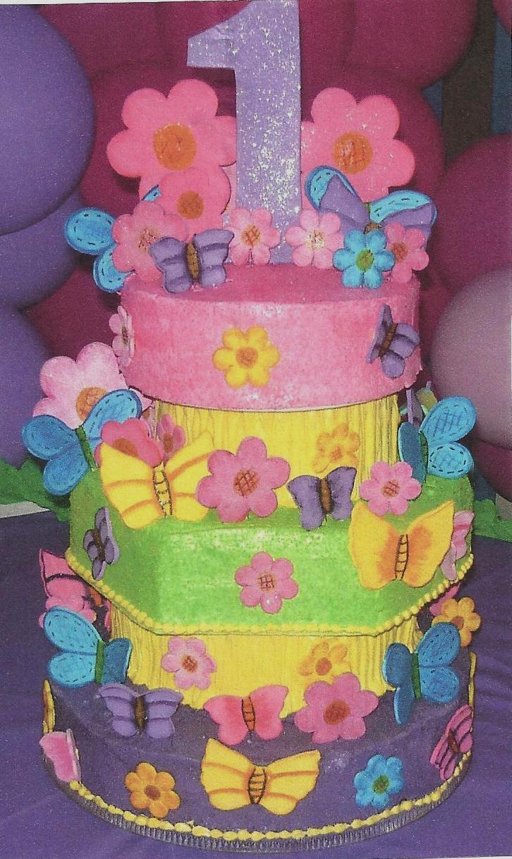 Tortas y Postres Mamá Lisbeth: Torta Infantil de Niña (Su primer añito)