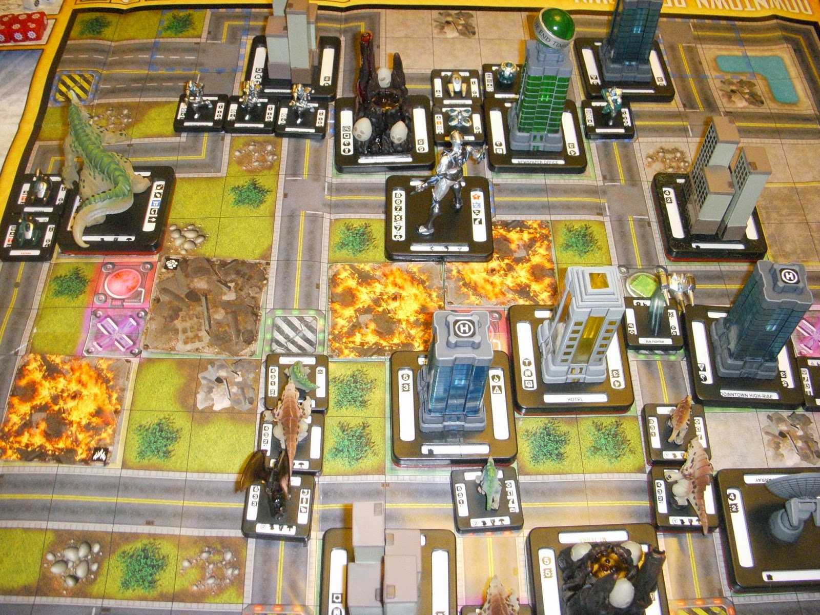 The Gen.: MONSTERPOCALYPSE: WALKING WITH TERRASAURS.