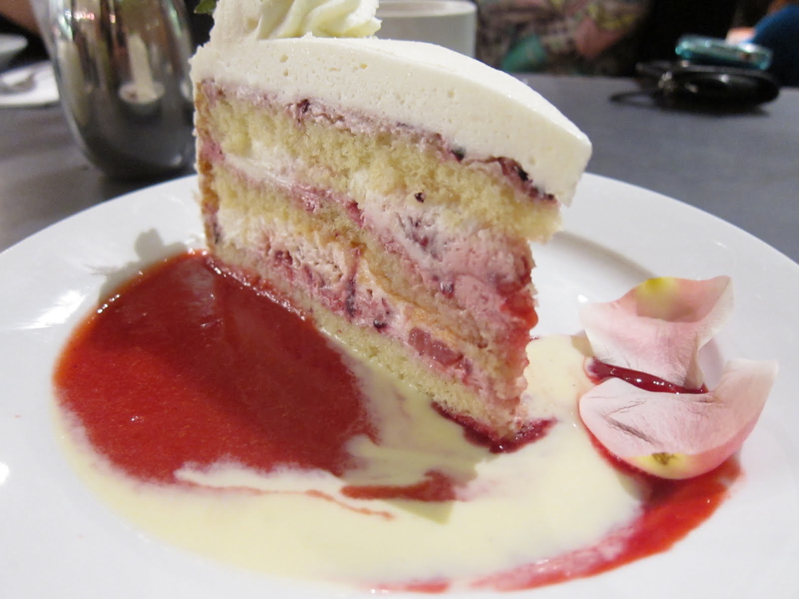 Overworked. Underfed.: Extraordinary Desserts