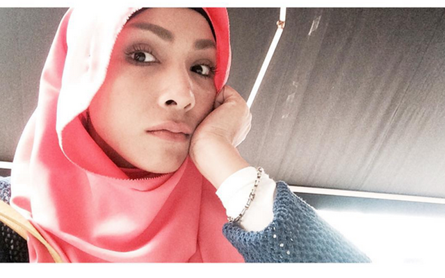 WOWW MAKIN CANTIK!!! 7 GAMBAR - Elfaeza UL Haq Sudah Berhijab... | flashing