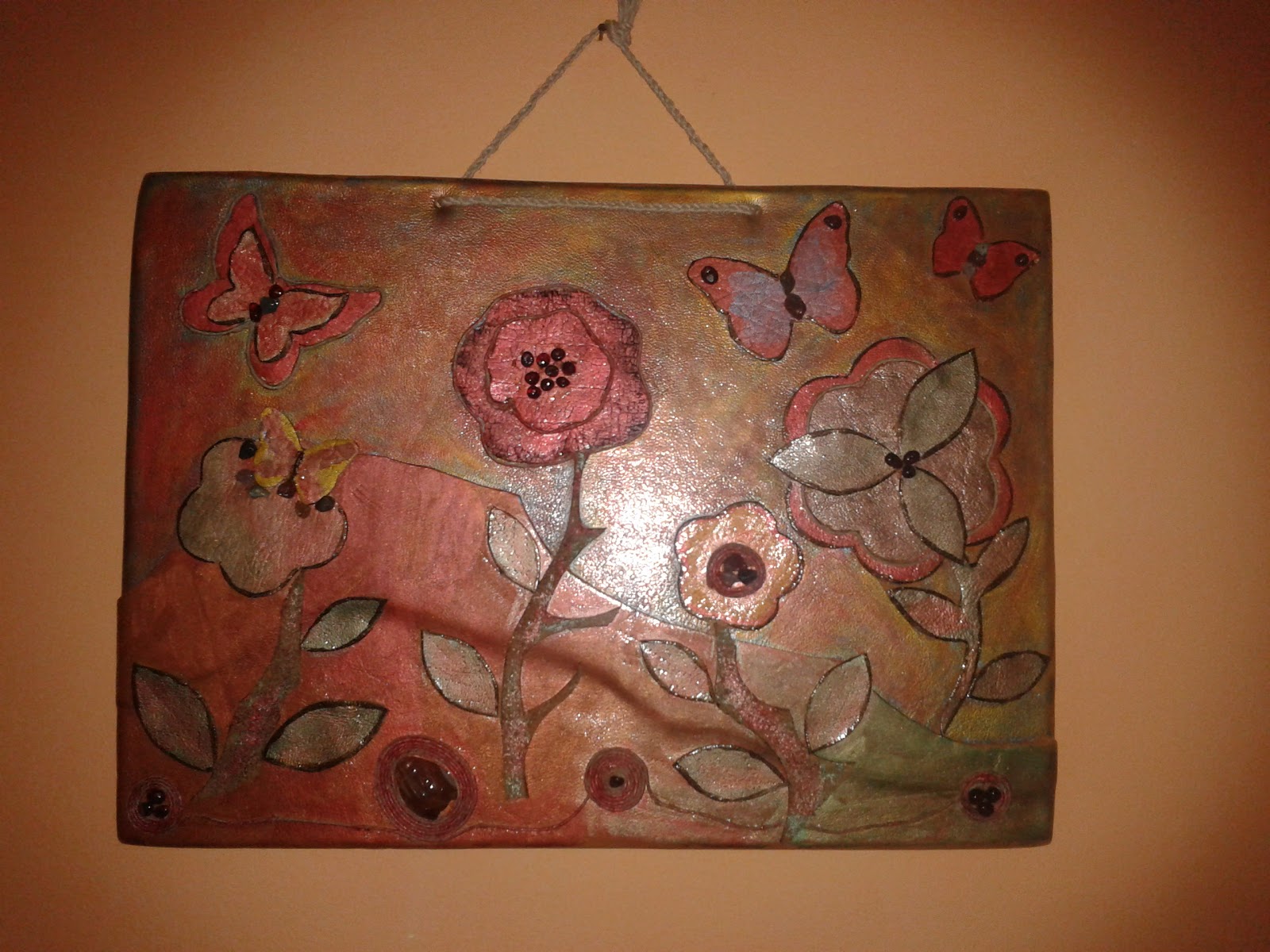 RamoChopp Hand-Made: Tablou din piele naturala, taiata manual, pictata ...