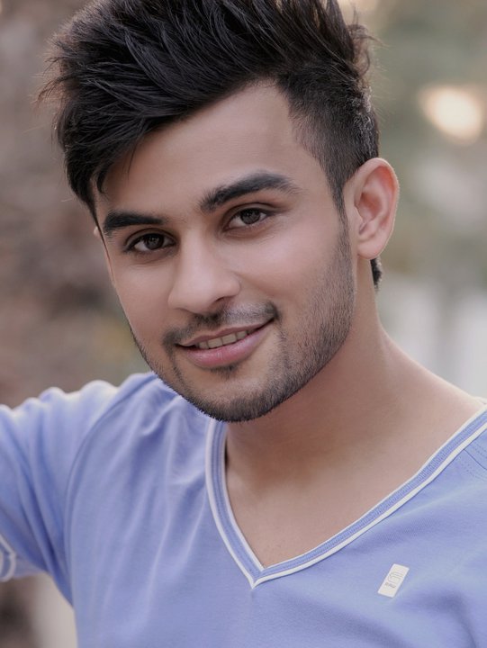 Universal Information: fahad sheikh