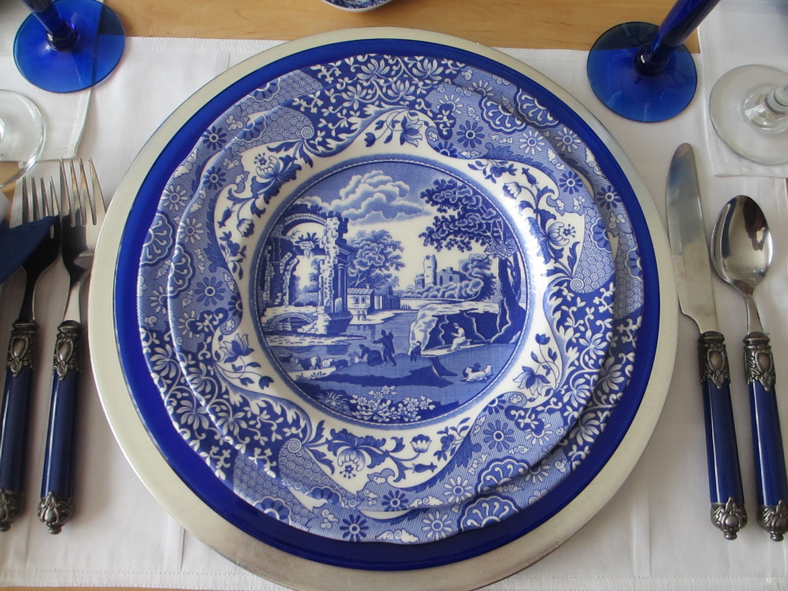 The Welcomed Guest: Spode Blue Italian Casual Dinner Table