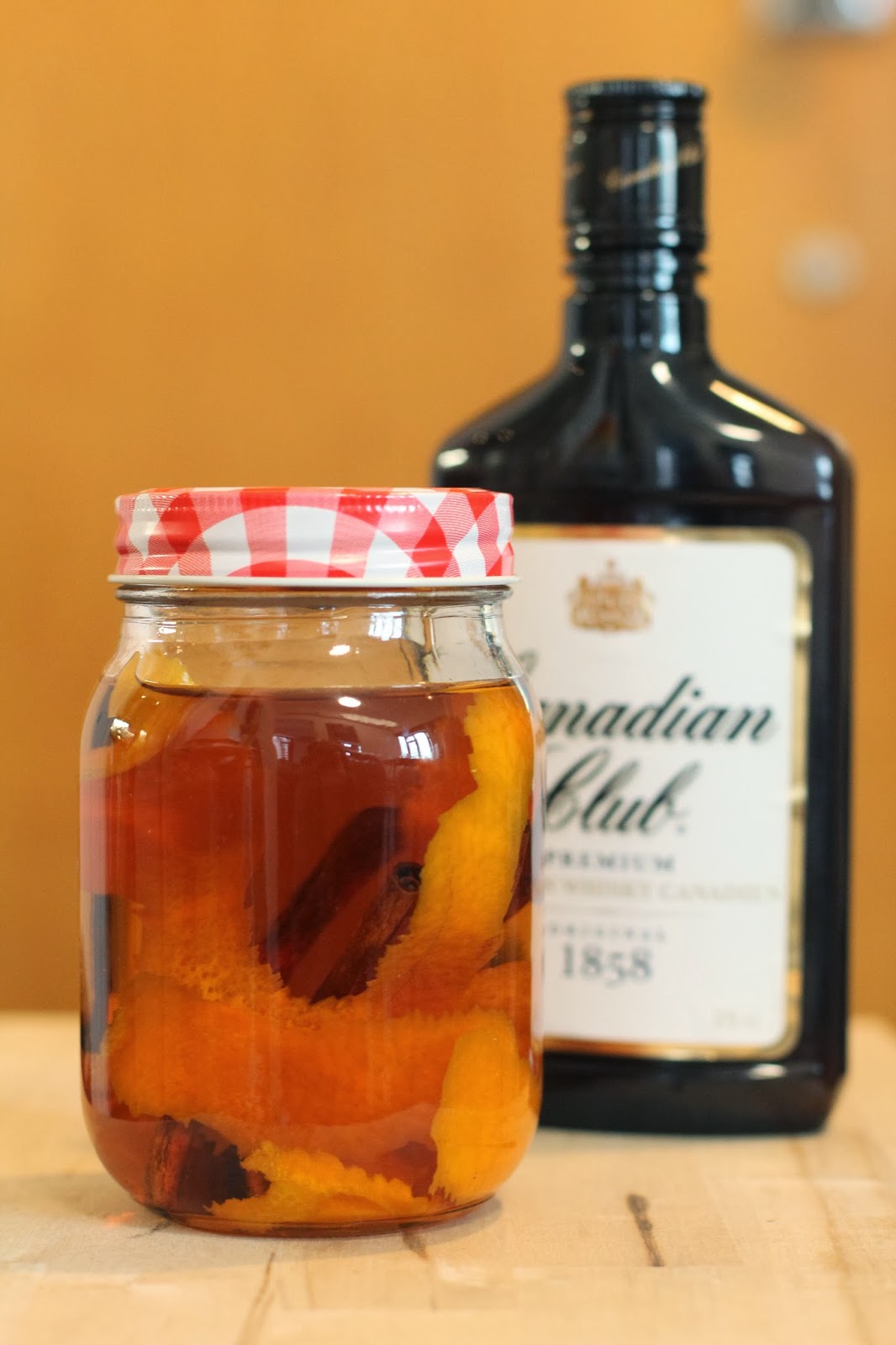 e_ting: A Christmas Tipple - Whiskey Infusion