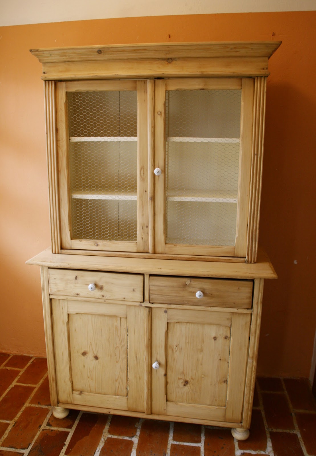 Pavla Richterová: Francouzská kredenc