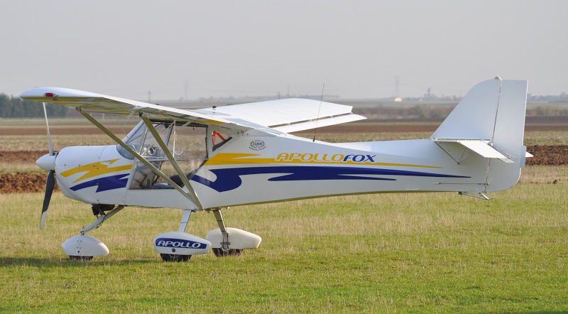 Mon Zenair CH 650 Ei: L'aile gauche (The left wing)
