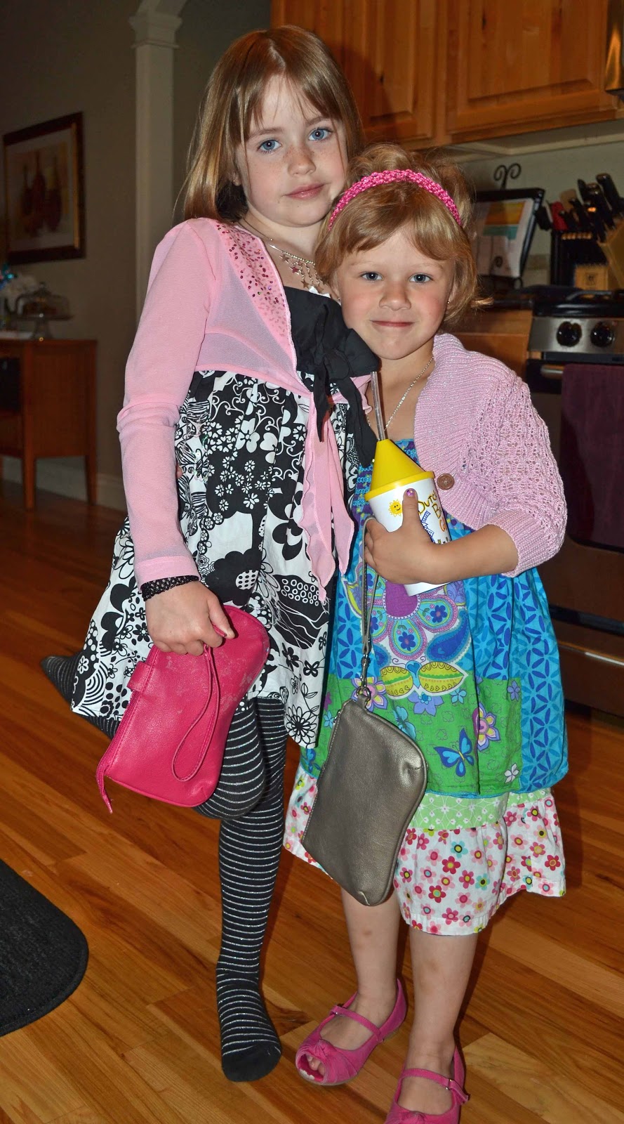 The Strong Little Women and one LONE man: Hippies Chicks & Full Body ...