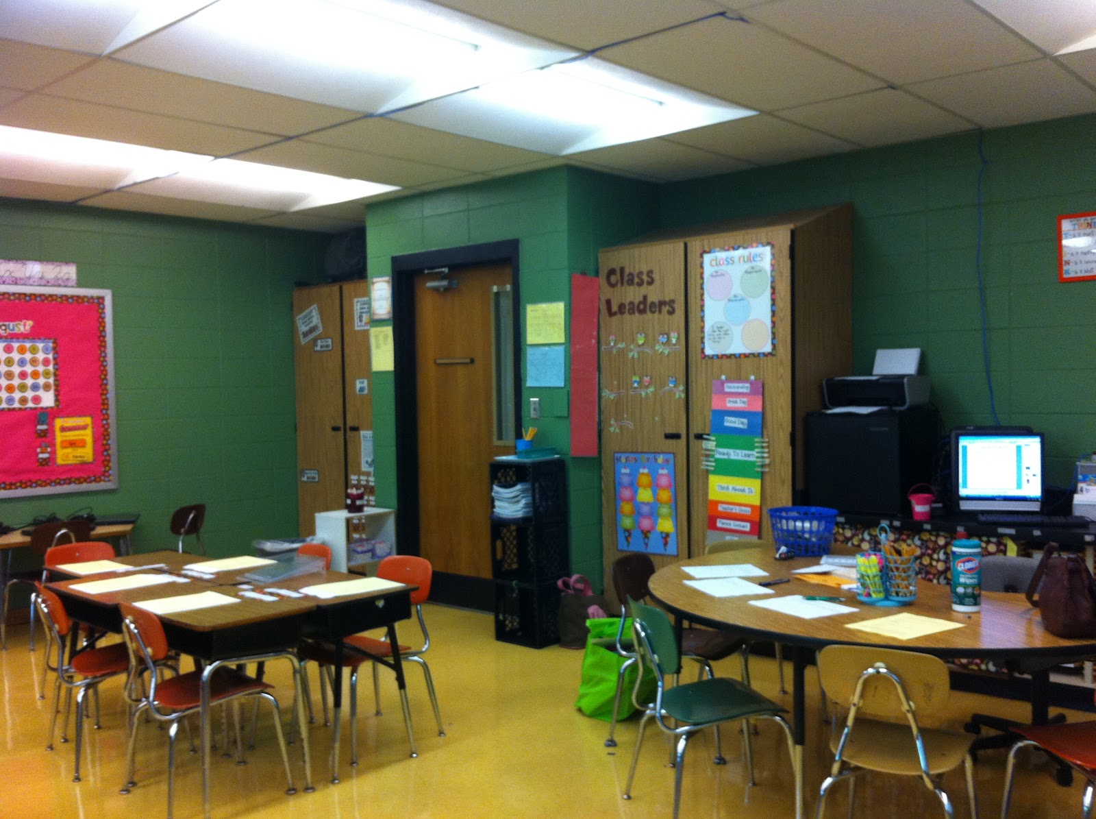 Once Upon A Teaching Blog: My Completed Classroom!!!!