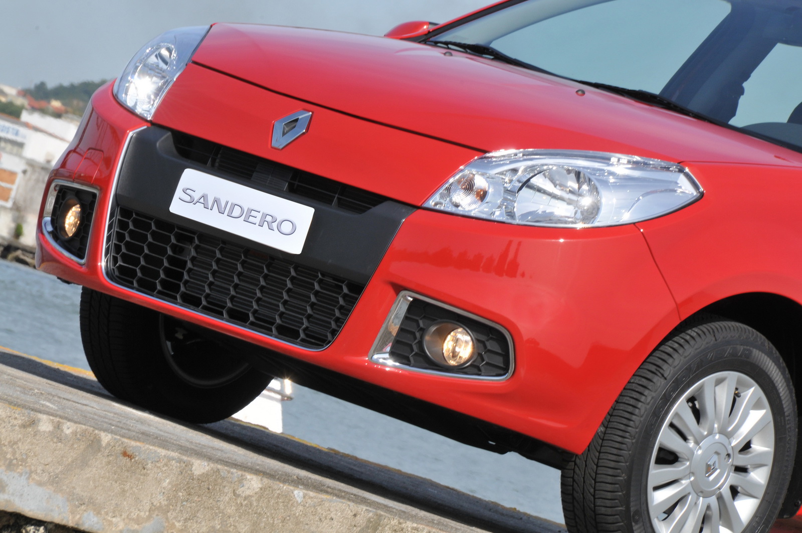 Renault Duster set for launch in Argentina and Brazil