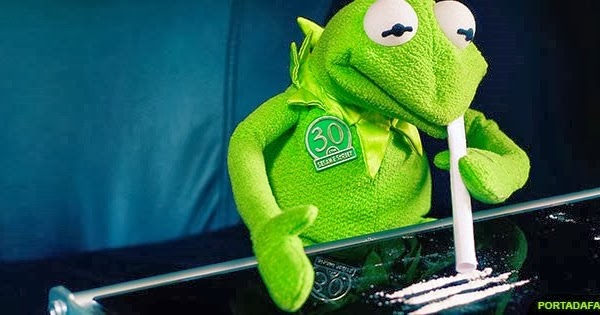 Portadas para Facebook: Rana Rene - Drogándose