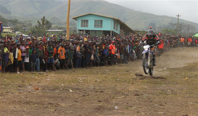 Bulolo Live: Motorcyclers thrill at Bulolo Show