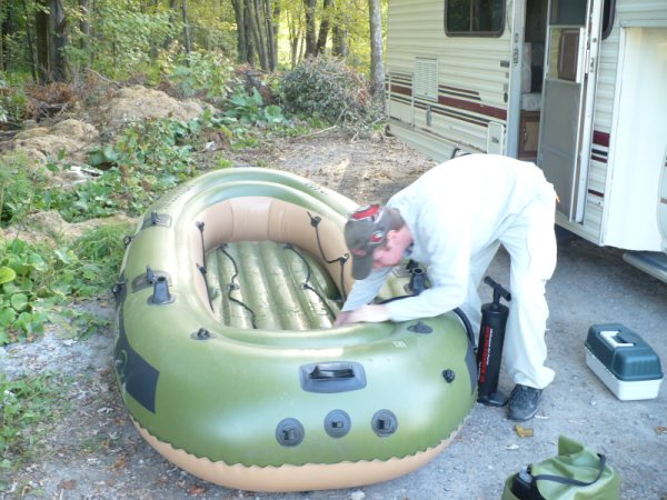 Mr. Galipoker: Bestway Voyager 500 inflatable fishing boat