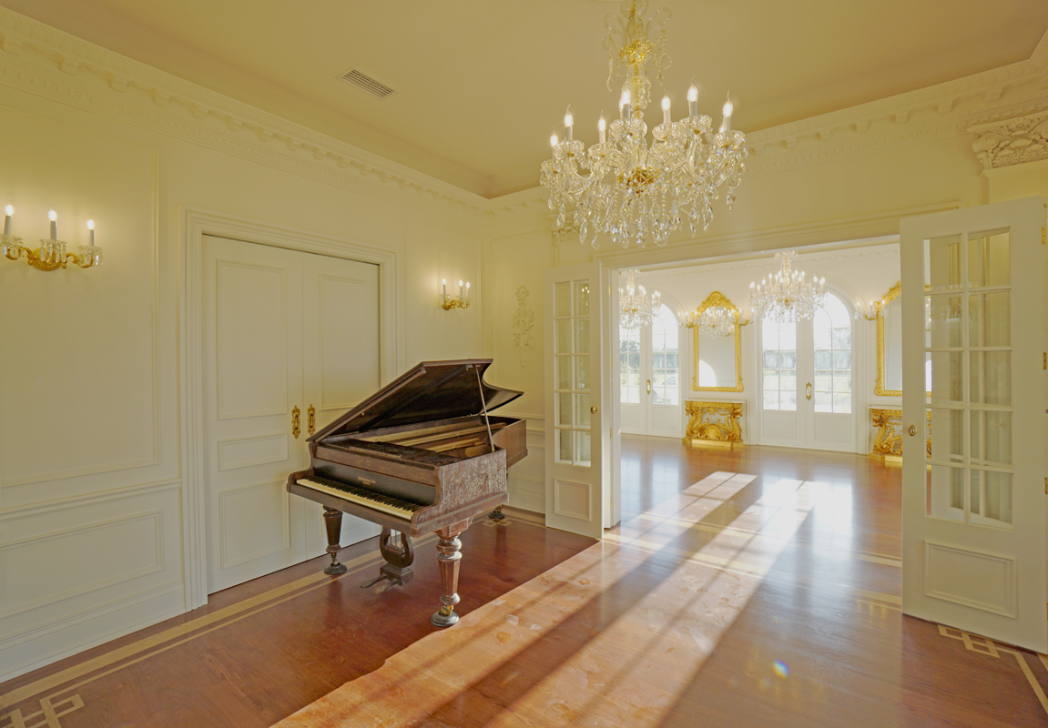 Willowbrook Park: The Ballroom, Music Room, and Piano Shifting...