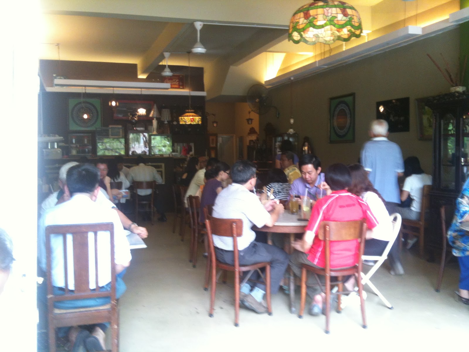 erk...wadahel ?!?!?: 72 Heritage Cafe, Kota Kemuning