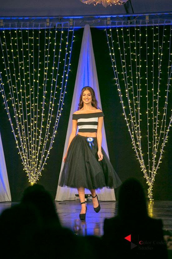 Hayley Robinson is crowned Miss International New Zealand 2015 ...