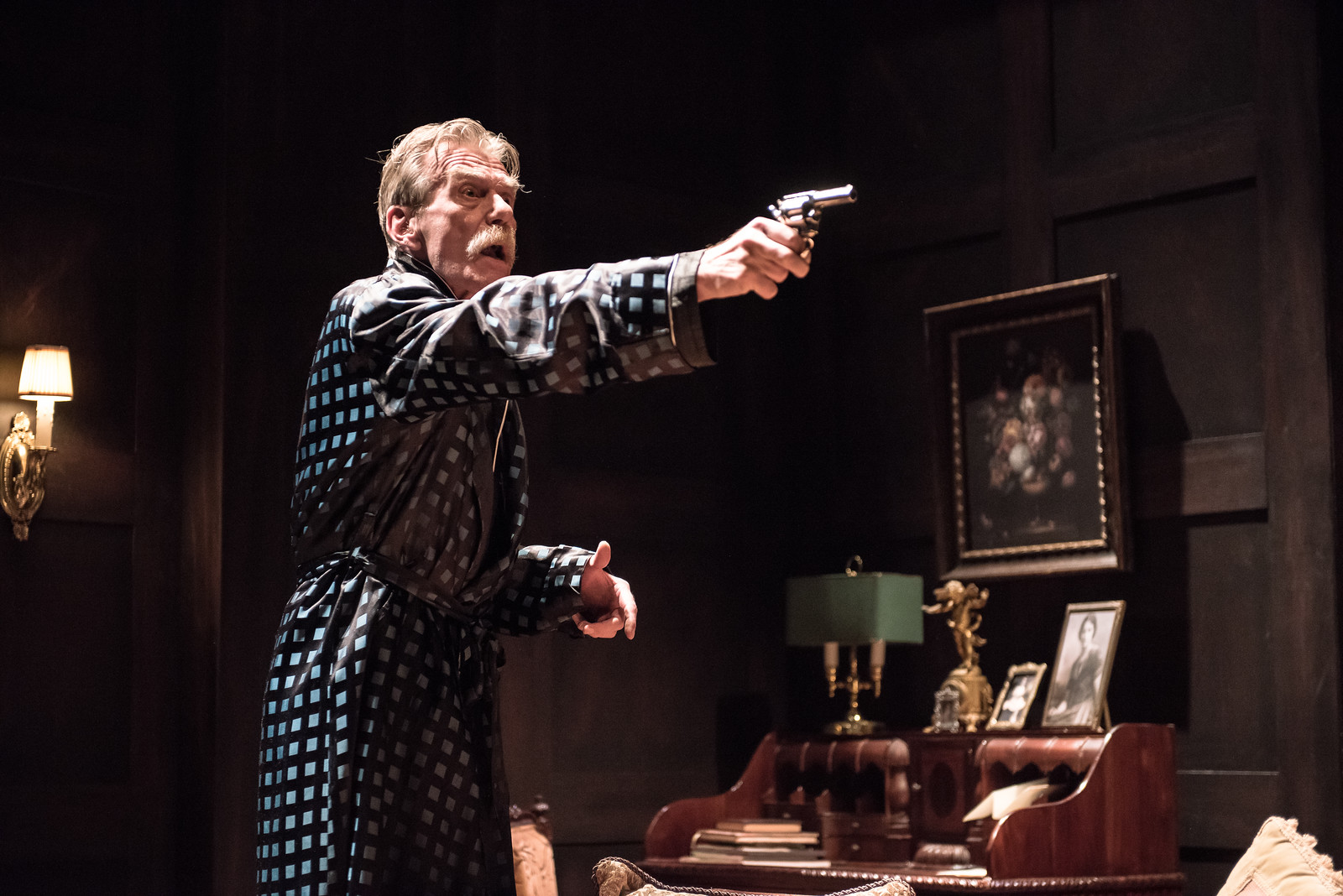 Show Showdown: Conflict