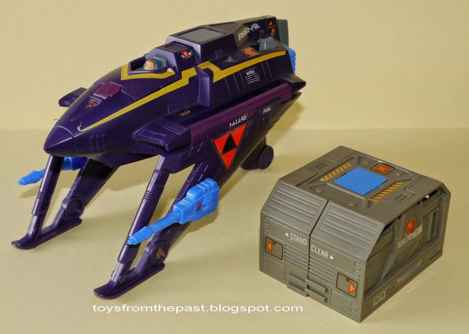 Toys from the Past: #558 STARCOM - SHADOW BANDIT and LASER ARTILLERY (1988)