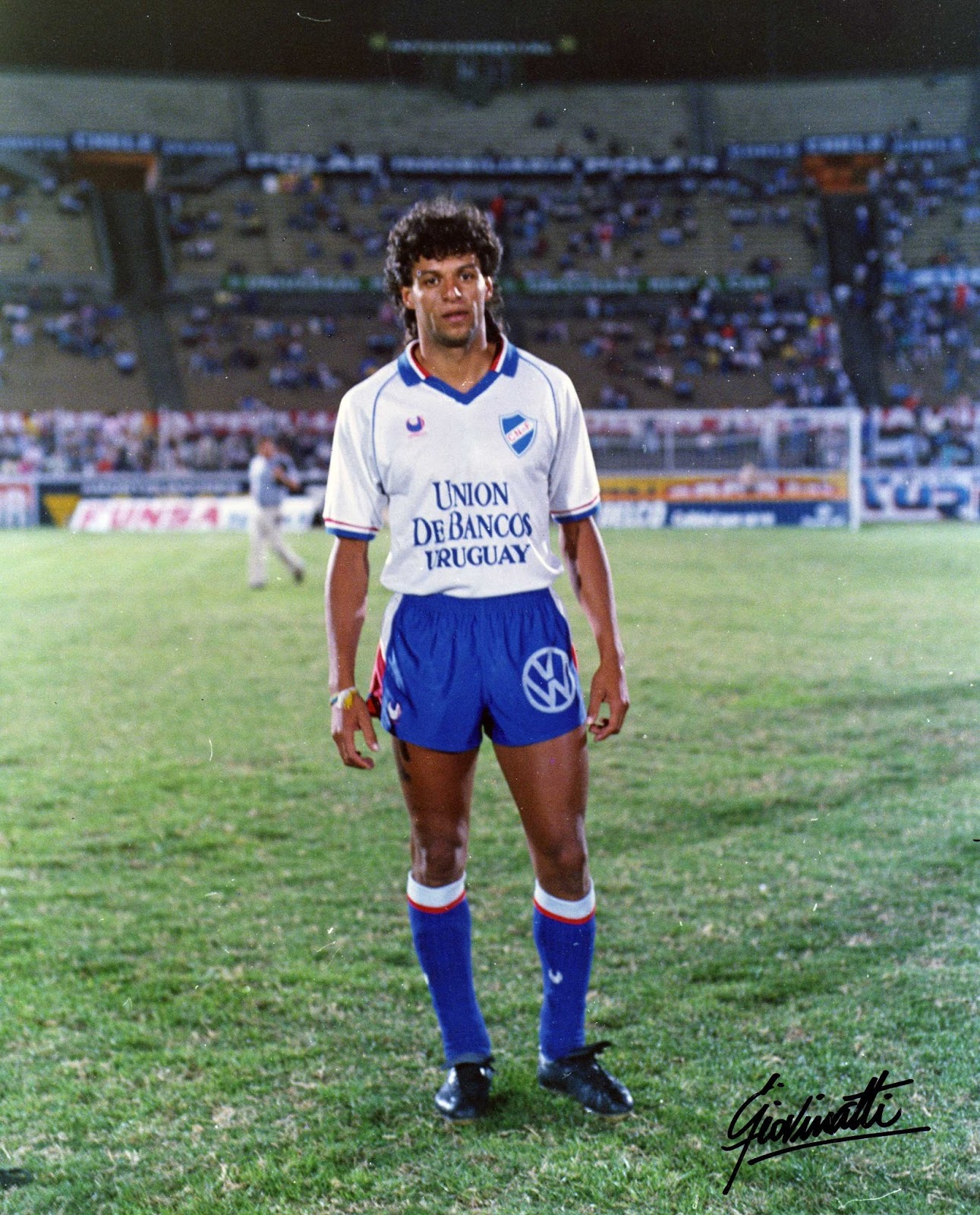 Curriculum Vitae D.T. Futbol Profesional Tony Gomez Uruguay / Recibido ...