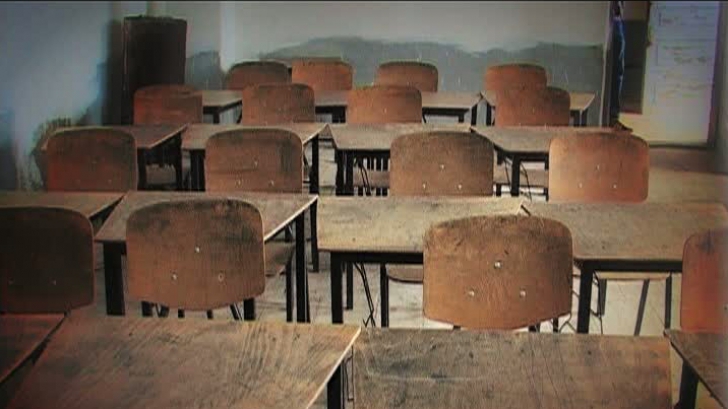 Paranteze si digresiuni | Madalin Matica: 2017