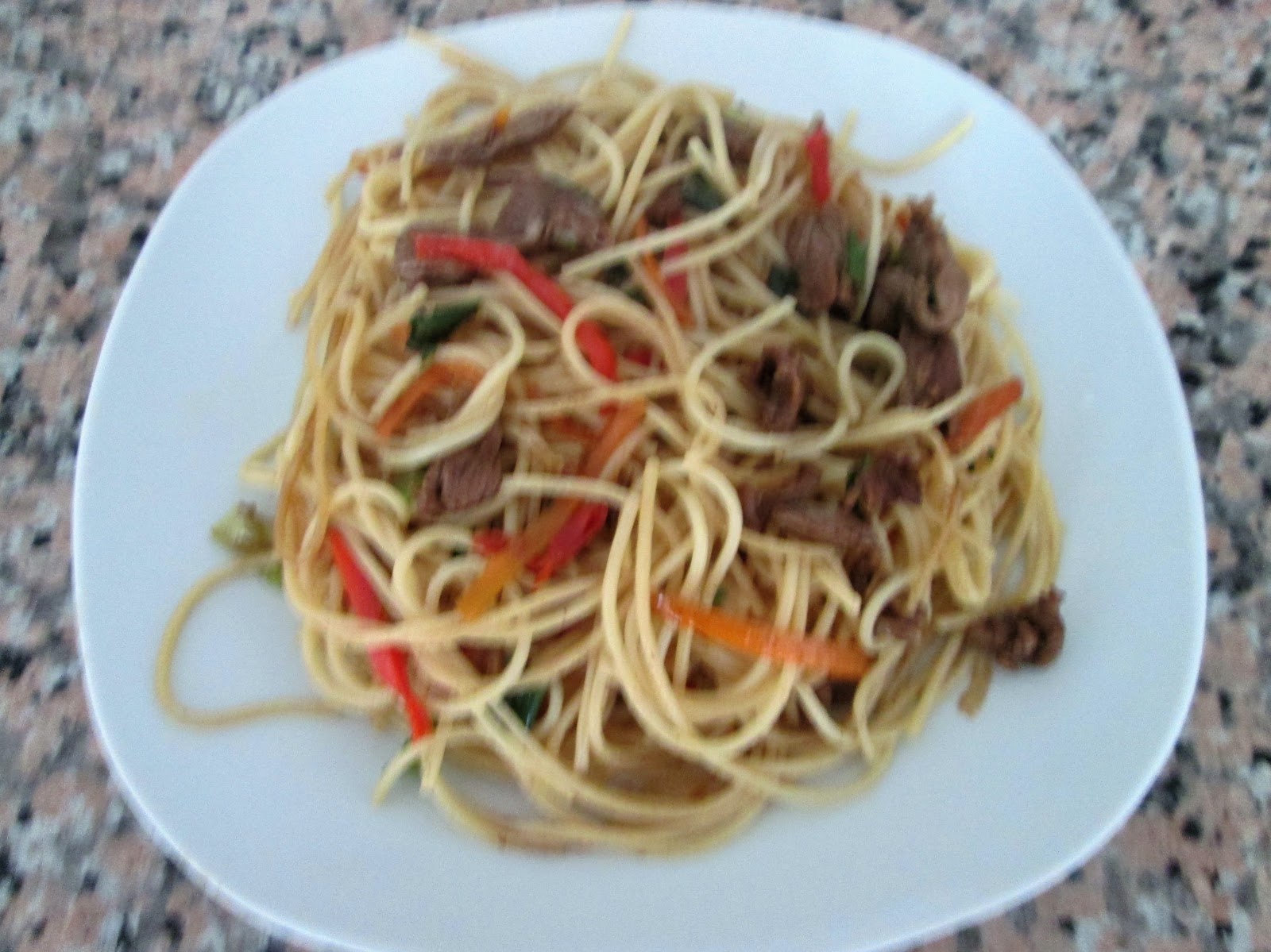 COCINA CHILENA E INTERNACIONAL NORMA: TALLARINES CHOW MEIN (chaumin)