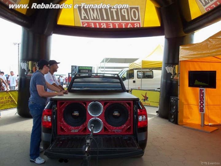 Saveiro G5 equipado com muito som automotivo - Rebaixados e Tunados