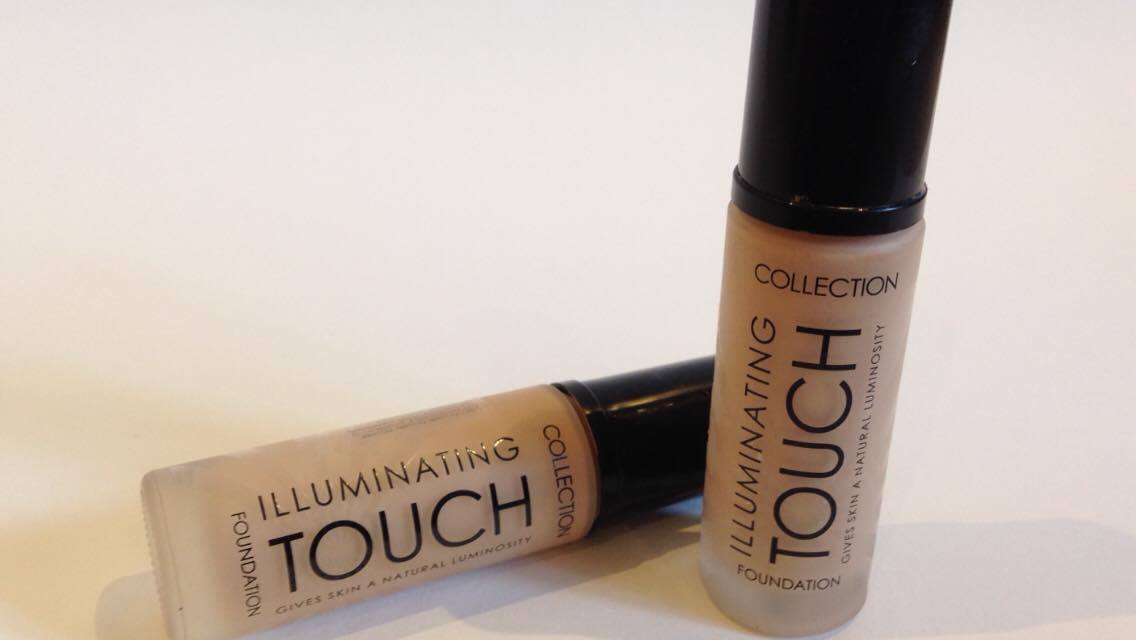 Beauty with Beth: Collection Illuminating Touch Foundation Review