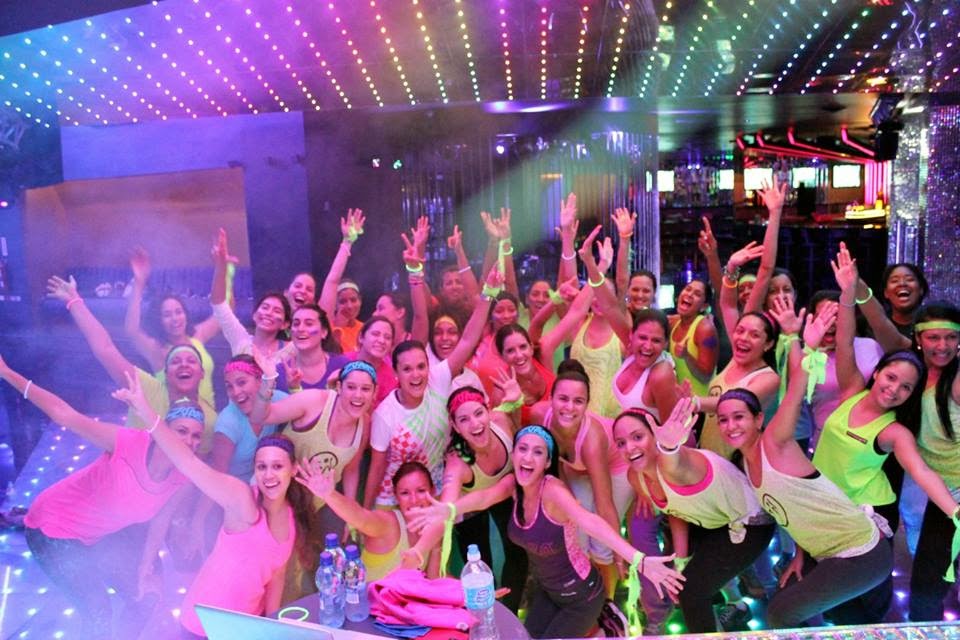 ZUMBA NEON PARTY en BLING. ~ ElectronicaPanama.com... La Electronica al ...