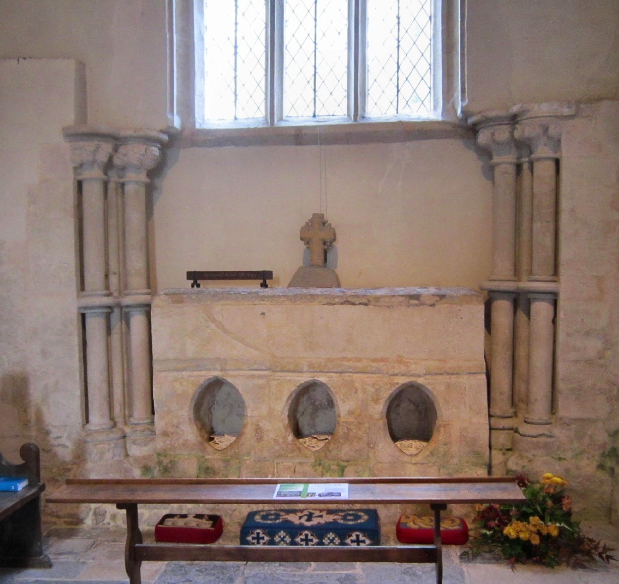 Retro-Forteana: A Saint, a Spy and the Holy Grail