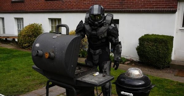 How does the Master Chief do his BBQing? - Post Game Lobby