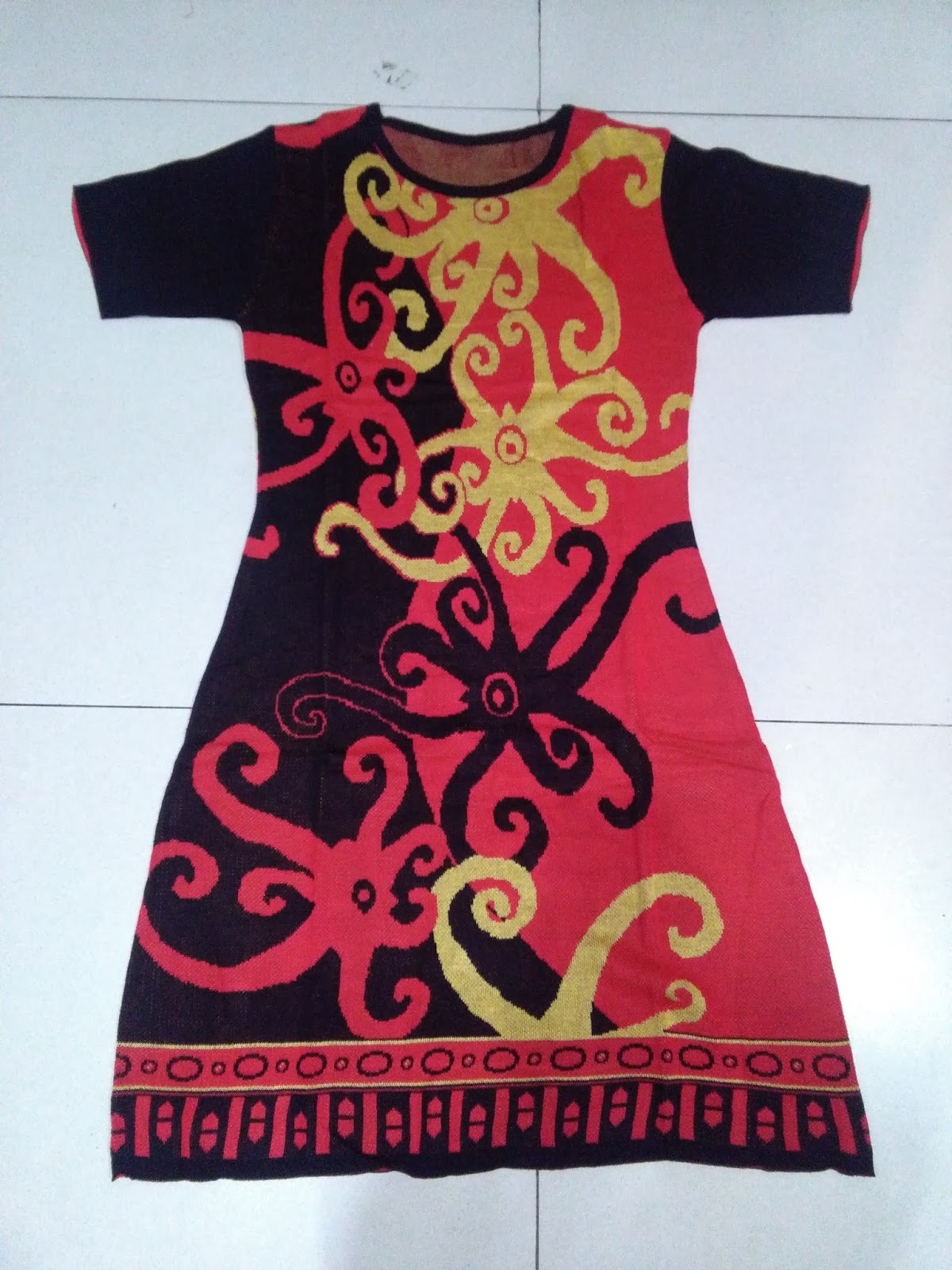 Batik Motif Dayak Khas Kalimantan, : Rok Rajut motif Kalimantan