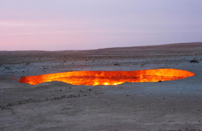 The Hell Gate - Darvaza - Turkmenistan | Diffrent Photos