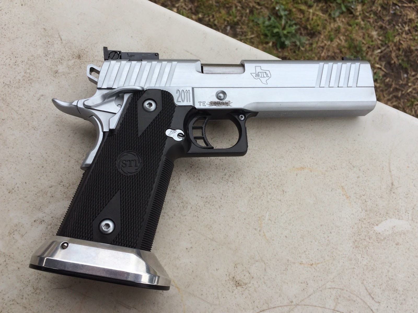 A Shooting Journey: Limited: The Edge