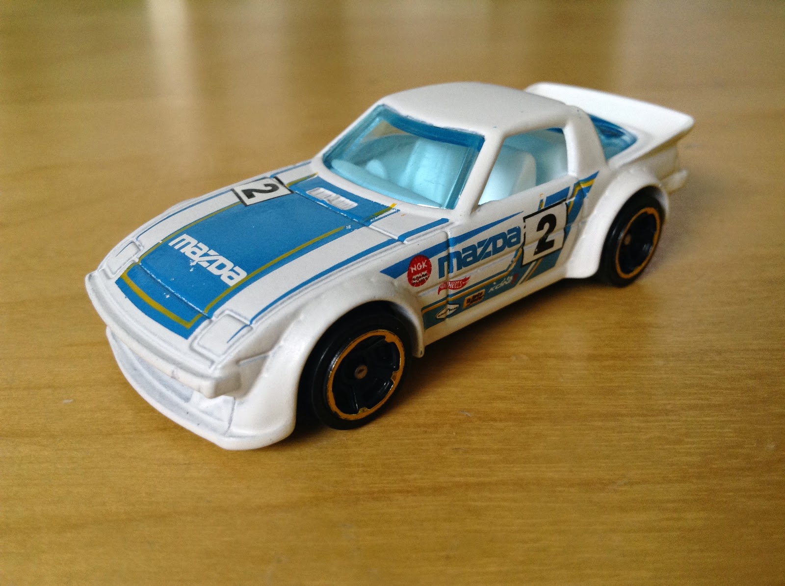 JULIAN'S HOT WHEELS BLOG: Mazda RX-7