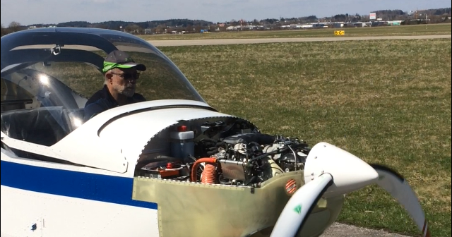 Wolfgang's RV-12: Rotax 912 iS - first engine start