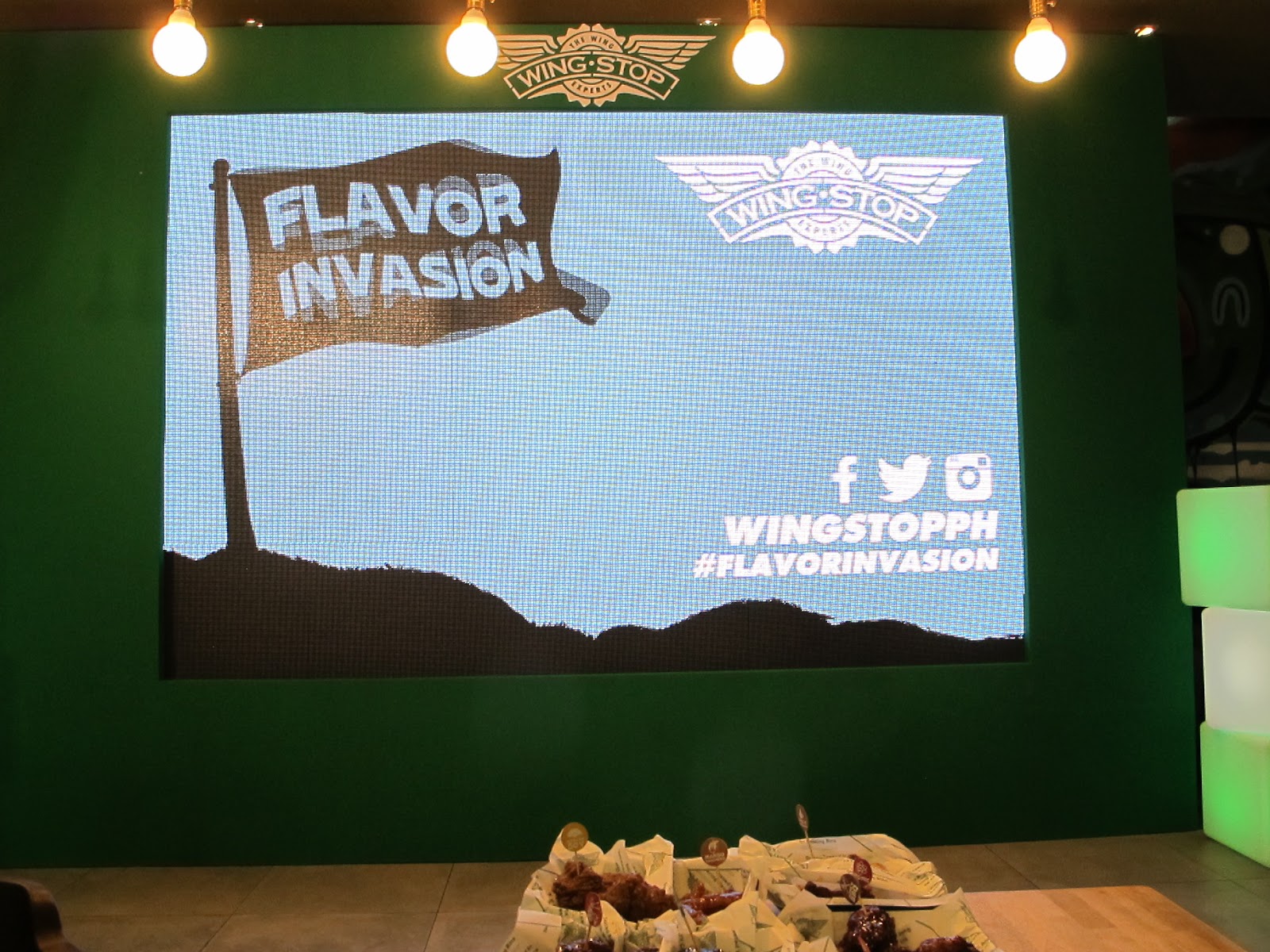 Wingstop Flavor Invasion! - ARTSY FARTSY AVA